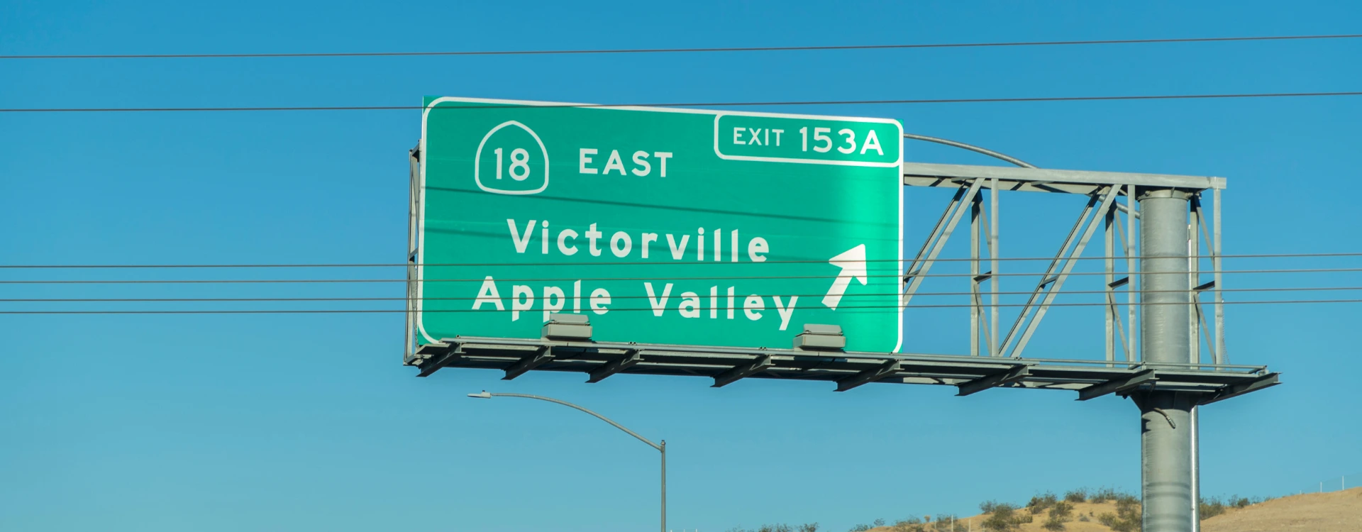 [4-29-25] 23-year-old Hurt in Single-Vehicle Collision in Apple Valley